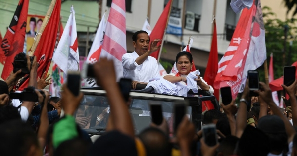 Jokowi Ajak Masyarakat Luruskan Fitnah dan Hoaks Jokowi Ajak Masyarakat Luruskan Fitnah dan Hoaks