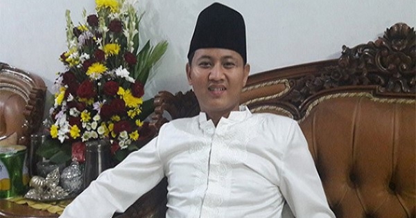 Gus Ipin Segera Tertibkan Pajak Perusahaan, Hotel & Resto