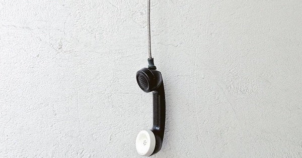 Jokowi Posting Gagang Telepon Tergantung, Ini Maknanya