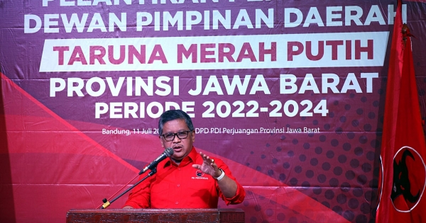 Hasto Instruksikan Kader Pdi Perjuangan Turun Ke Masyarakat