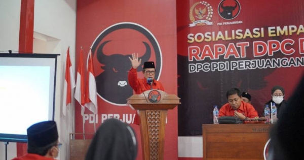 Abidin Ajak Kader Banteng Terus Kobarkan Gotong Royong