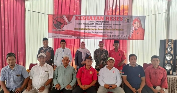 Yuni Indriani Bantu Perbaikan Rumah Tak Layak Huni