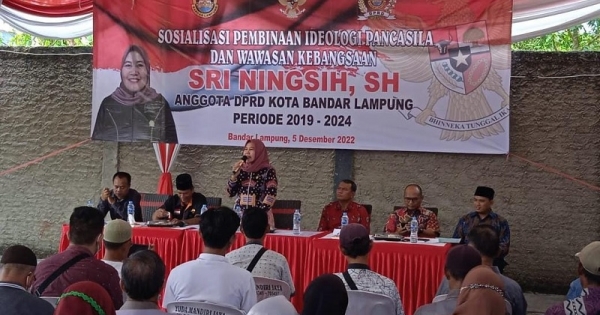 Sri Ningsih Sosialisasi Ideologi Pancasila & Kebangsaan