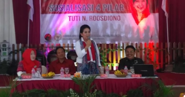 Tuti Gelar Sosialisasi Empat Pilar di Semarang