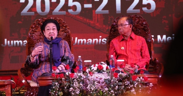 Megawati Geram Lihat Bule Nakal di Bali: Kalau Saya Depan Dia, Saya Tabok!