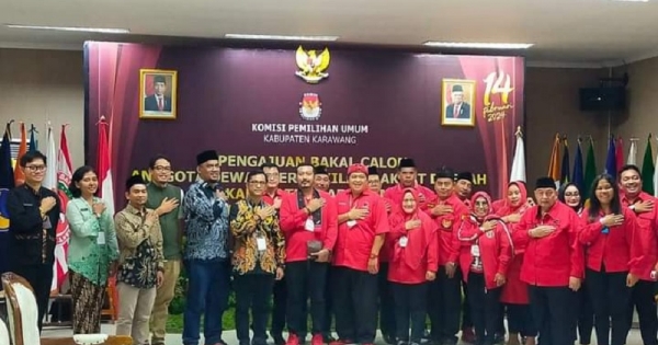Targetkan 12 Kursi DPRD, PDI Perjuangan Karawang Daftar KPU Dilepas ...