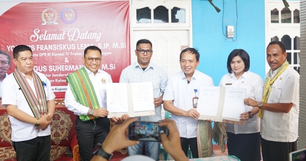 Ansy Lema Hadirkan Dirjen Perikanan Tangkap Bagi Nelayan Kota Kupang Ansy Lema Hadirkan Dirjen Perikanan Tangkap Bagi Nelayan Kota Kupang