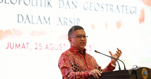 Hasto Ajak Dokumen di Arsip Nasional Jadi Inspirasi Hadapi Masa Depan