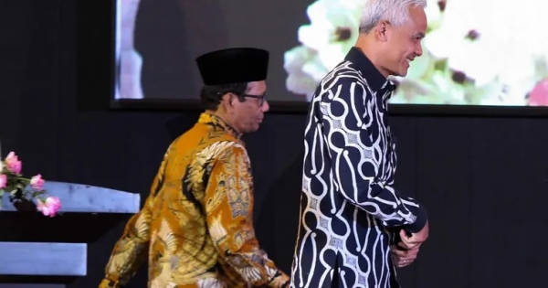 Ganjar Pranowo dan Mahfud MD Buka Suara Soal KKB Papua Jika Jadi Presiden dan Wakil Presiden ...