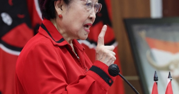 Hadapi Pilkada, Megawati Tekankan Pentingnya Kader Perkuat Kualitas Kedisiplinan, Kejujuran, dan ...
