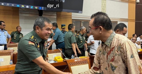 Rudianto Tjen Hadiri Rapat Komisi I DPR RI dengan Wakil Menteri ...