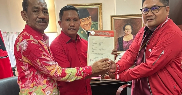 Resmi, DPP PDI Perjuangan Rilis Surat Rekomendasi B1-KWK ke La Ode Darwin-Ali Basa