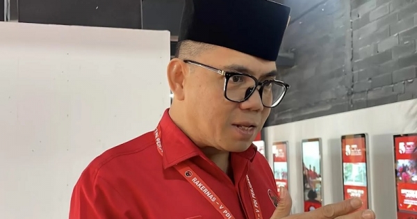 Arteria Dahlan Ogah Komentari Sosok ‘Mulyono’