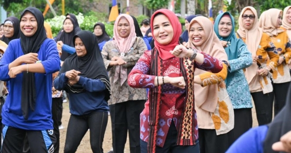 Calon Bupati Pesawaran Nanda Indira Rayakan HUT RI Ke-79 Bersama FMPB