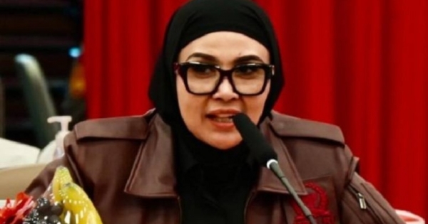 Hj. Dewi Juliani Minta APH di Dumai Profesional Sikapi Kasus Buk Inong