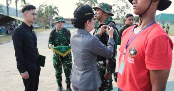 Tjhai Chui Mie Tutup Latihan Pembentukan Karakter dan Disiplin Pelajar ...