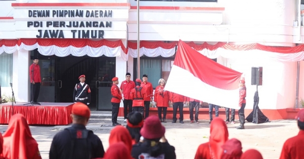 Api Perjuangan Banteng Jatim, Daniel Rohi Kobarkan Semangat Kemerdekaan