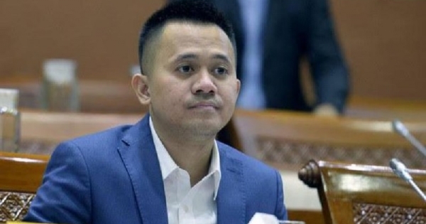 Budi Arie Di-reshuffle, Mufti Anam: Kemenkop Tak Boleh Dipimpin Orang ...