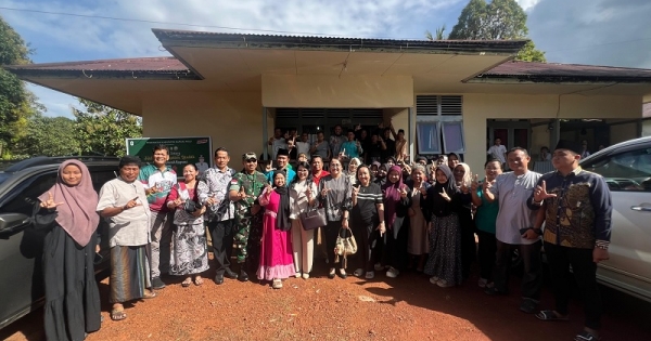 Karolin Kunjungi Kafilah Kabupaten Landak yang Akan Berlaga di MTQ ke-33