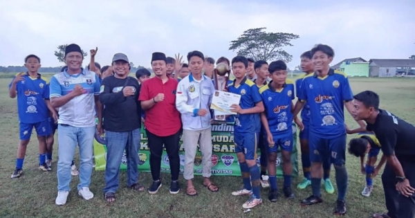 Hari Sumpah Pemuda KNPI Desa Jayamukti, Fernando Doklas Apresiasi ...