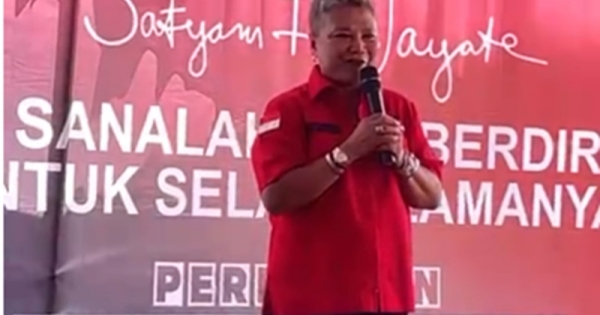 Perjalanan 15 Tahun Berbuah Manis, Ribka Tjiptaning: Klinik Waluya ...