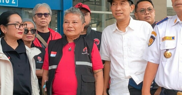 PDI Perjuangan Siagakan Posko Kesehatan di Terminal Pulogebang