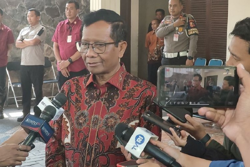 Mahfud MD Mendukung Hak Angket yang Digulirkan Capres 03 Ganjar Pranowo