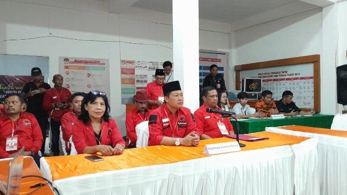 Banteng Kabupaten Tana Toraja Buka Pendaftaran Bakal Calon Bupati & Wakil Banteng Kabupaten Tana Toraja Buka Pendaftaran Bakal Calon Bupati & Wakil